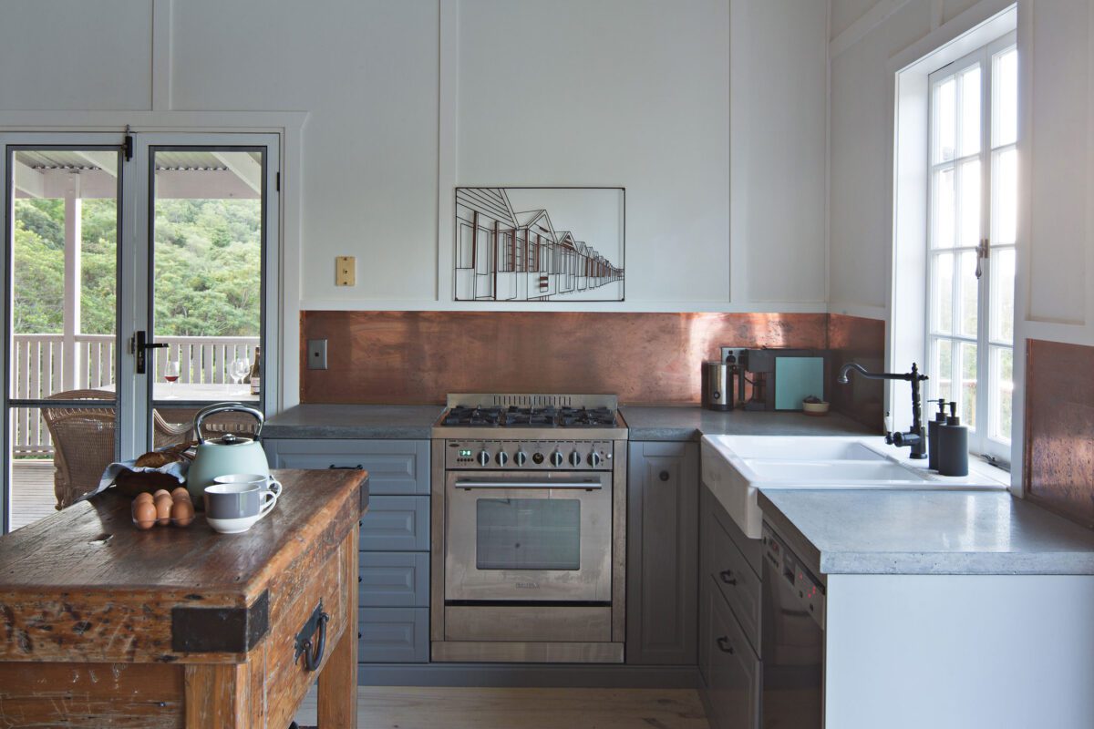 Little Red Barn | 2018 - Luchetti Krelle